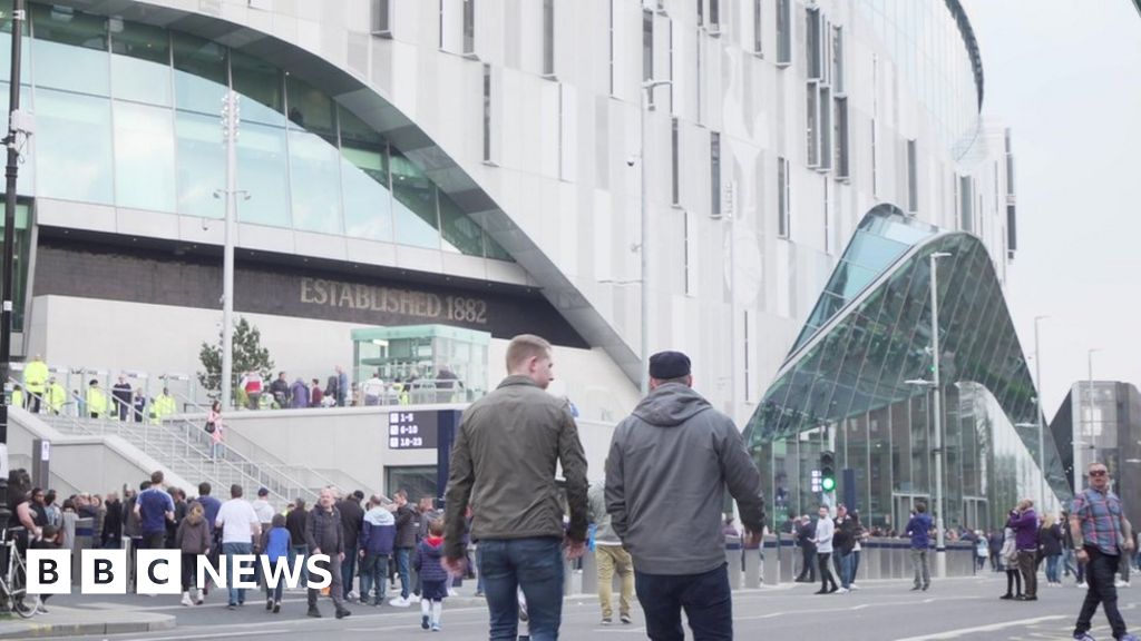 Tottenham Hotspur Stadium: Living in the shadow of the new ground - BBC ...