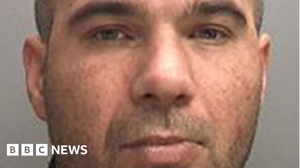 Daniel Pelka's killer stepfather feared hospital help - BBC News