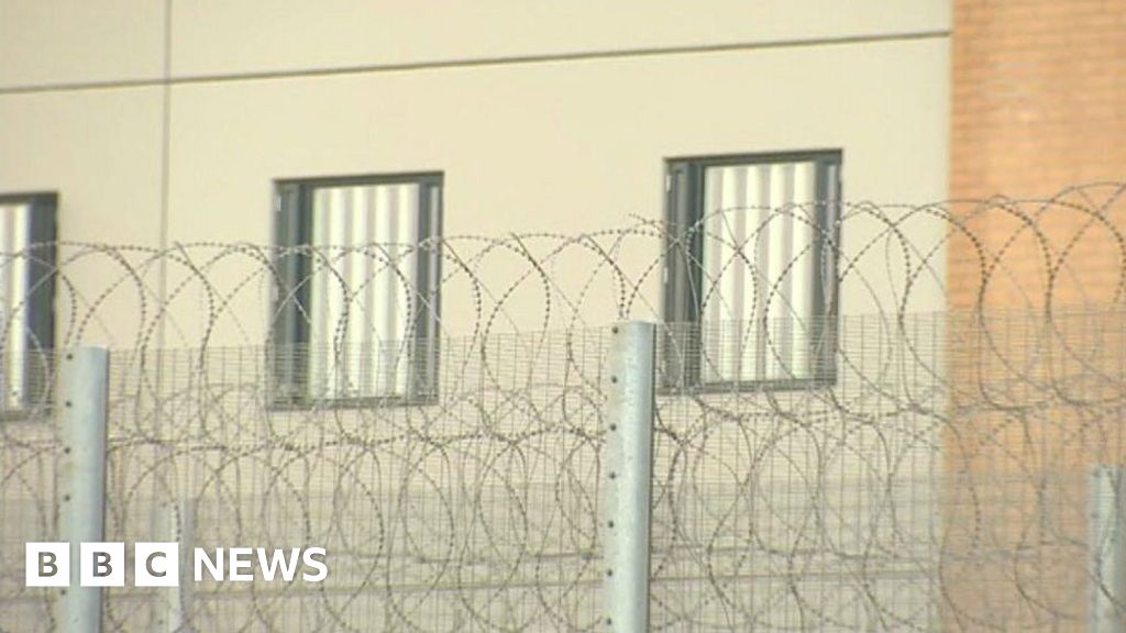 Glyndwr University expert on HM Prison Berwyn impact - BBC News