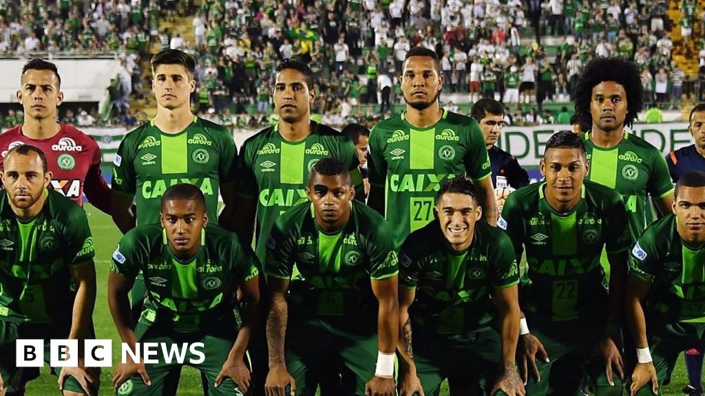 A tribute to Chapecoense football club - BBC News
