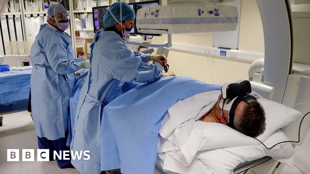 Bournemouth hospital introduces TV goggles for operations