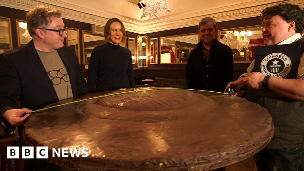 Jaffa Cake world record bid - BBC News