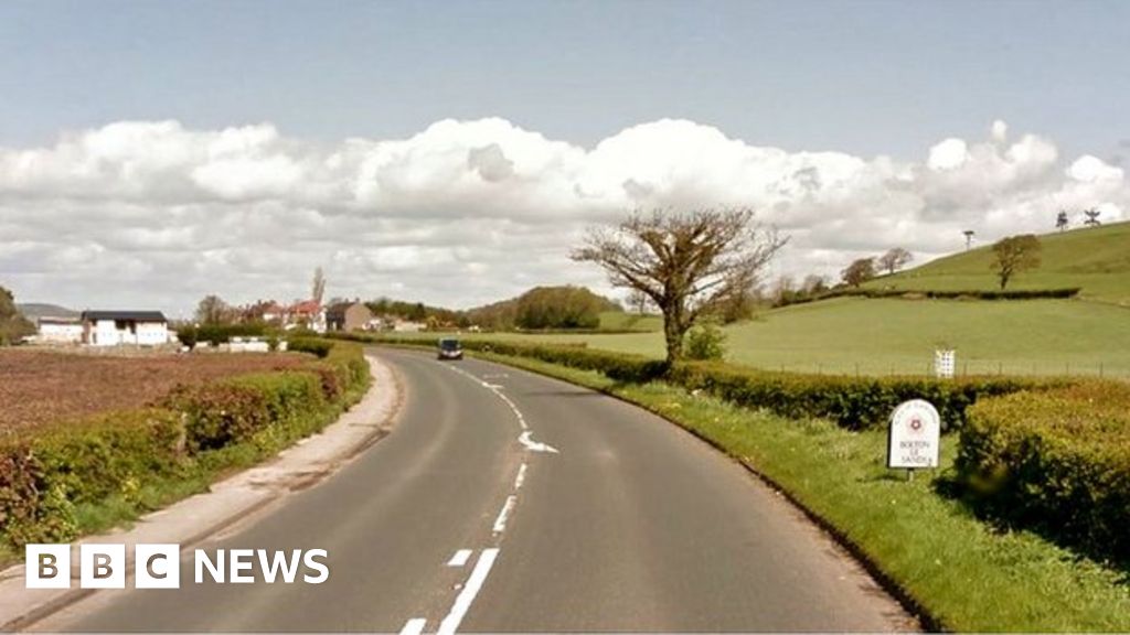 Carnforth woman, 89, dies after Bolton-le-Sands car crash - BBC News