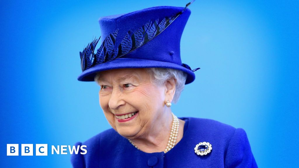 Queen's 10 favourite pieces of music revealed - BBC News Queen's 10 favourite pieces of music revealed - BBC News