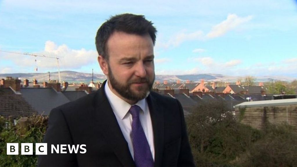 Colm Eastwood 'not betrayed' by Mark Durkan - BBC News