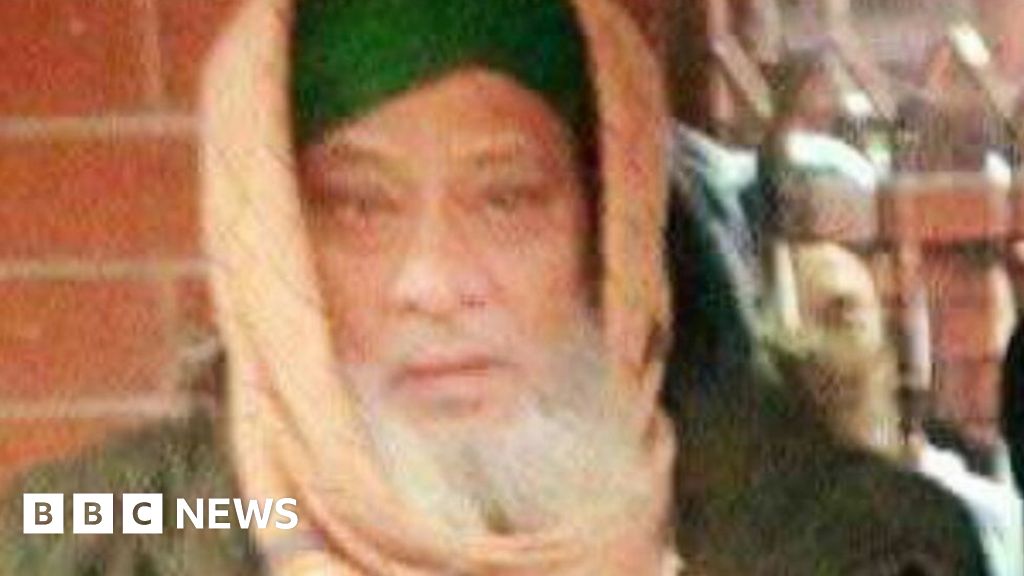 Man Freed Over Rochdale Mosque Death Bbc News