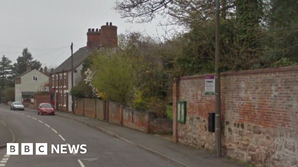 Netherseal: Two arrested after cannabis plants found at property - BBC News