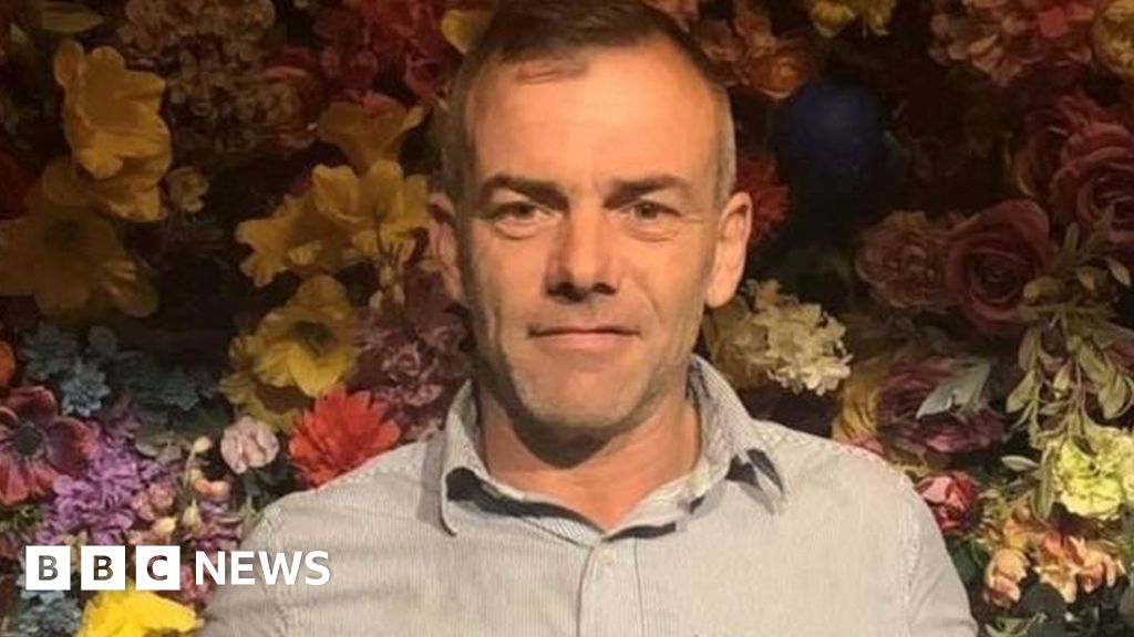 Stephen Harrington murder inquiry: Tributes to 'devoted' family man ...