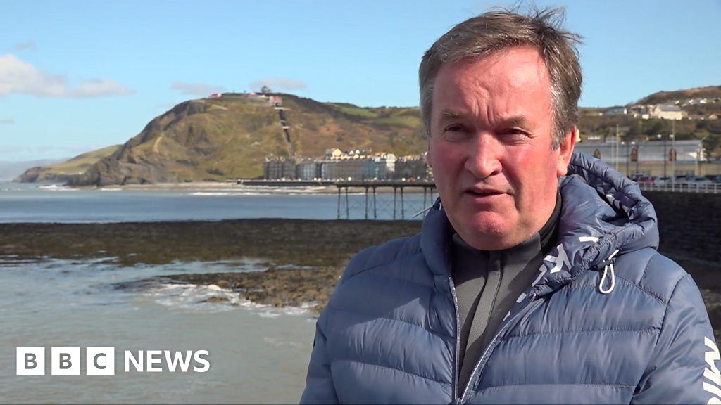 Aberystwyth: Residents 'frightened' by rise in anti-social behaviour