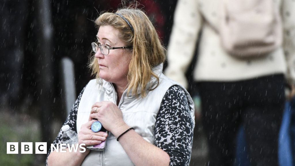 Colorado shooting: Teenager killed in high school attack - BBC News