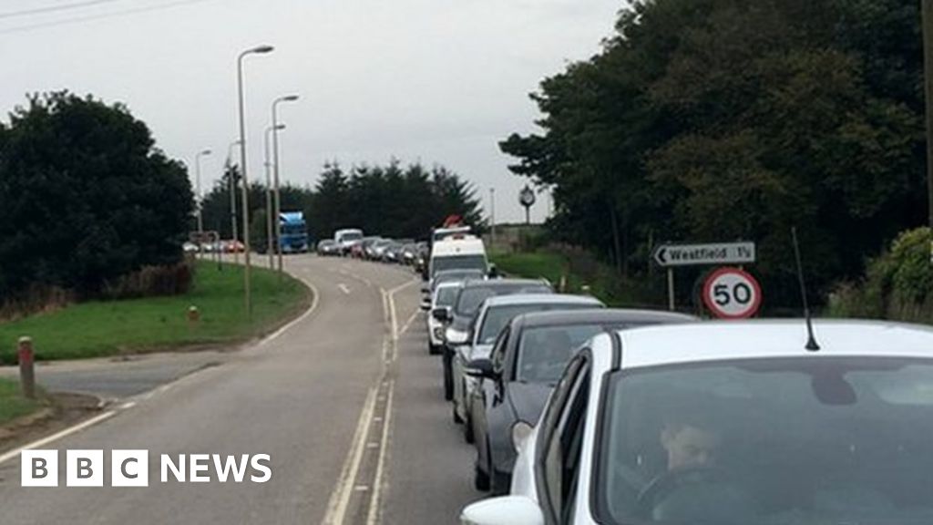 Lorry fire causes major A90 traffic delays north of Aberdeen