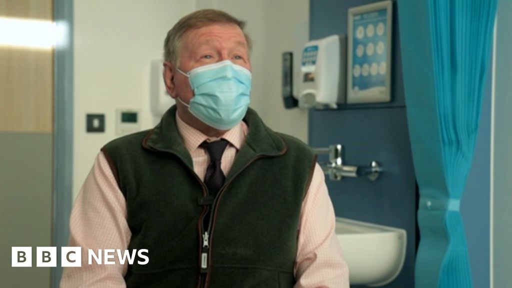 RAF veteran first to be seen at specialist Gobowen centre - BBC News