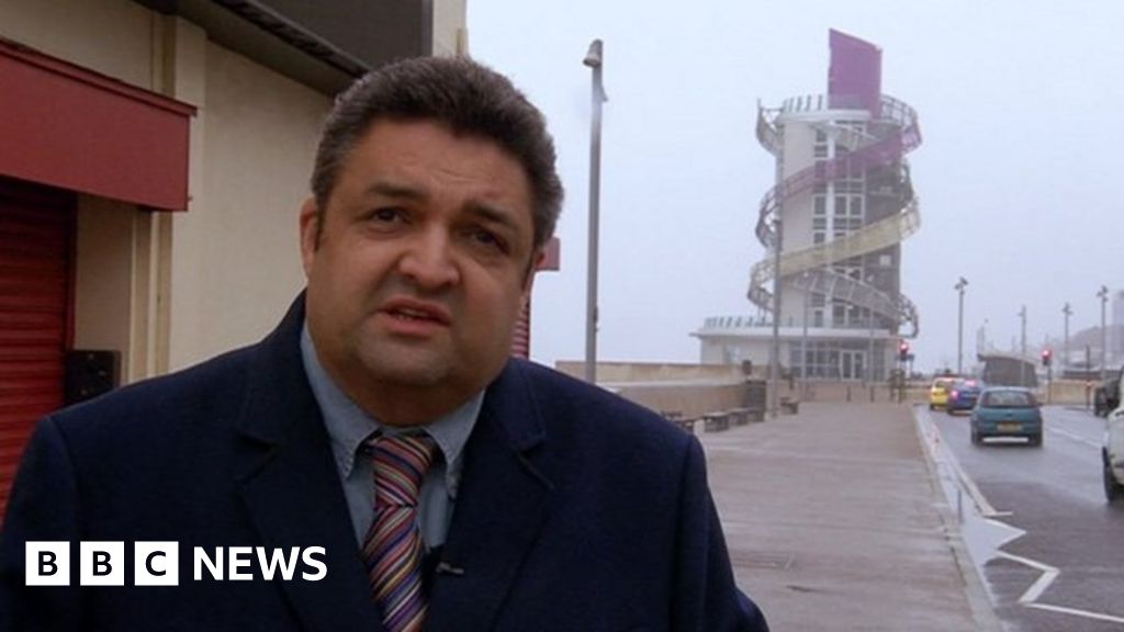 Redcar lessons for Wales' struggling steel industry - BBC News