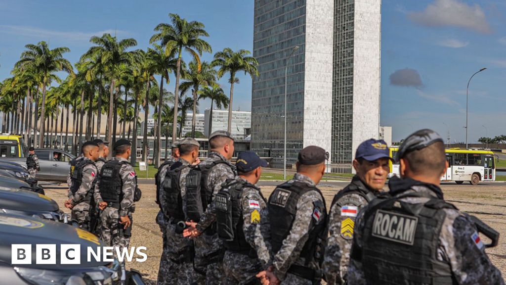 Brazil riots: Despite rising fears, new round of protests flop - BBC News