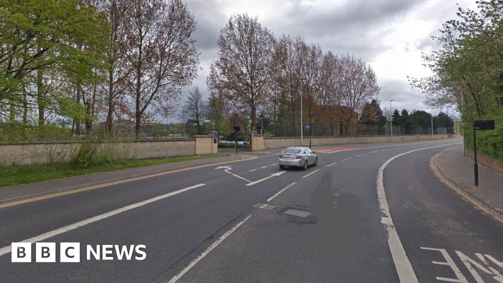 Man dies in Govan after losing control of motorbike