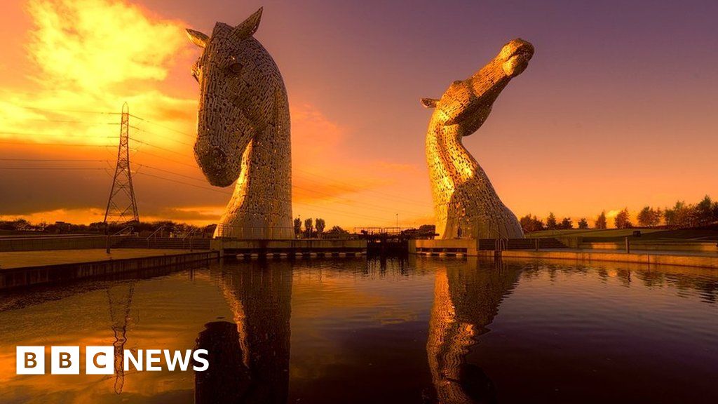 Your pictures: Monuments - BBC News