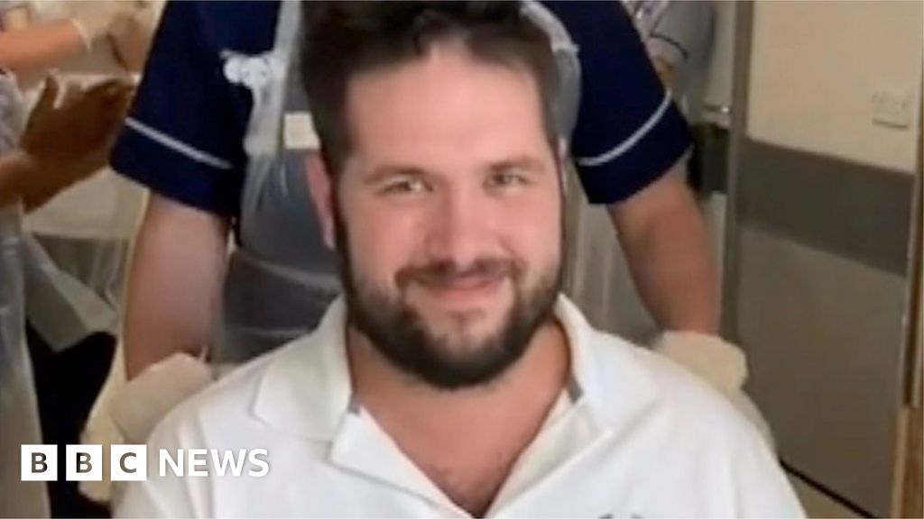 Coronavirus: 'I had a breakdown after beating Covid-19'