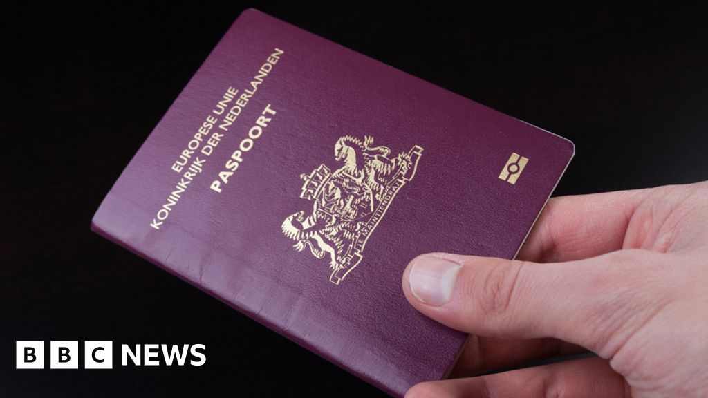 First Dutch gender-neutral passport issued - BBC News