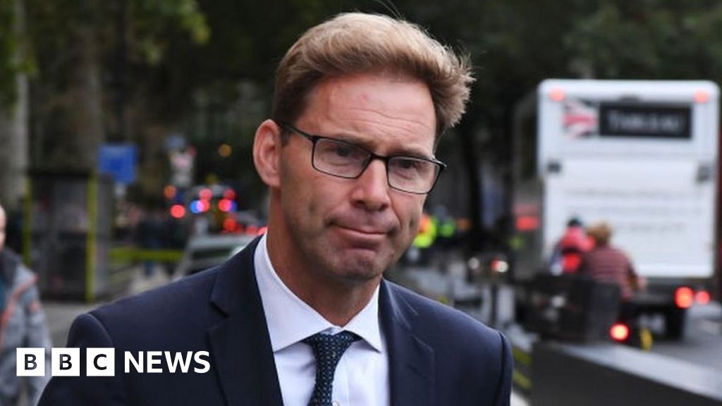 Bournemouth MP claims mass vaccination hub 'under-utilised' - BBC News