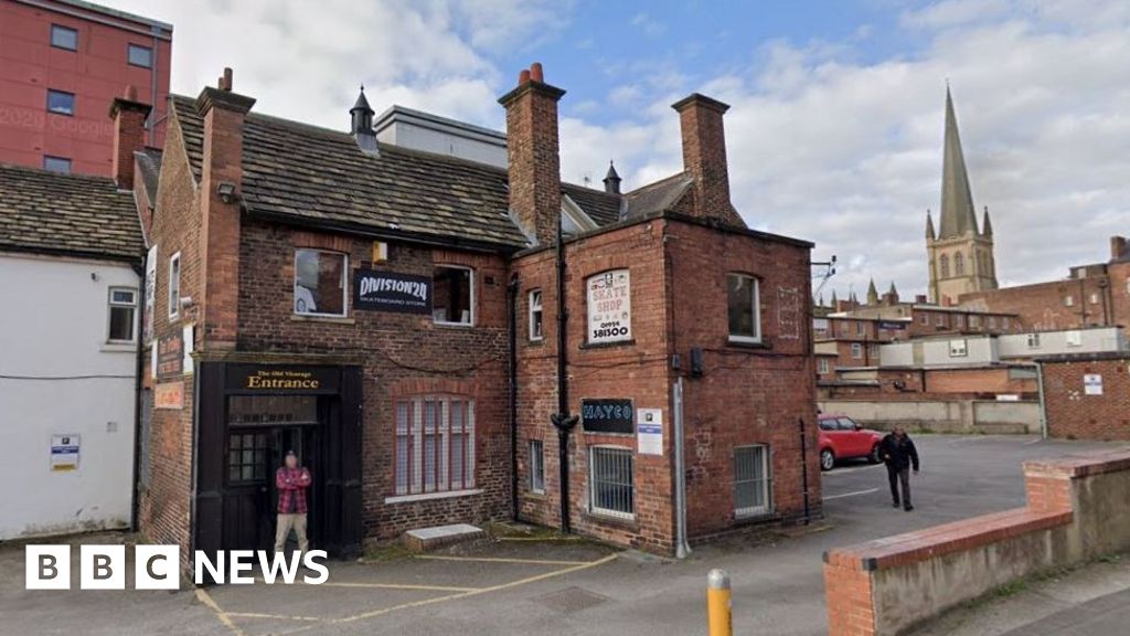 The Old Vicarage: Objections over plans to bulldoze Wakefield site ...