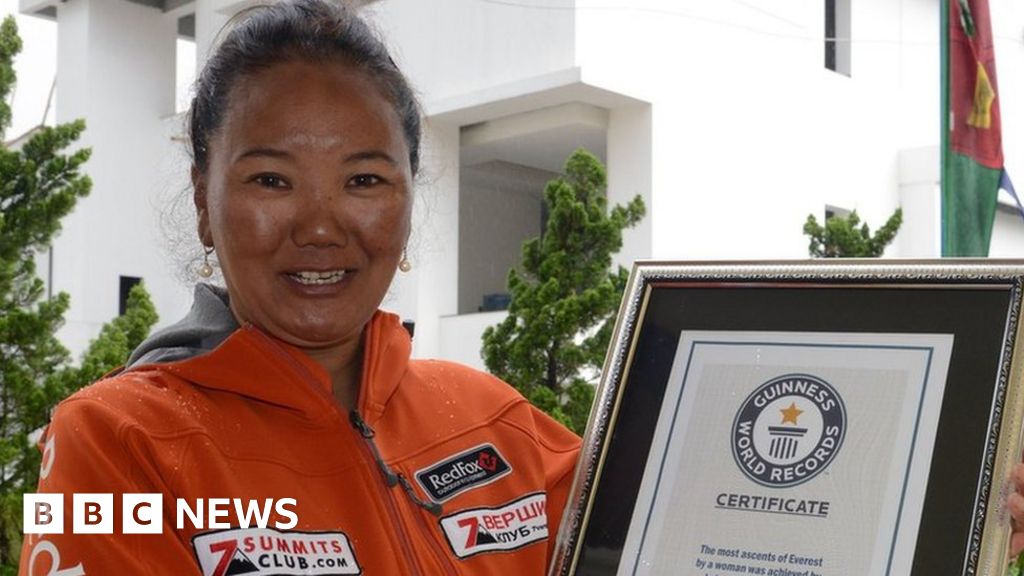Nepals Lhakpa Sherpa I Want To Climb Everest 10 Times Bbc News