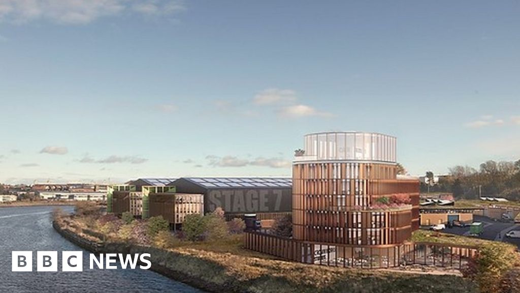 Sunderland: Plans for one of Europe's biggest film studios submitted - BBC News