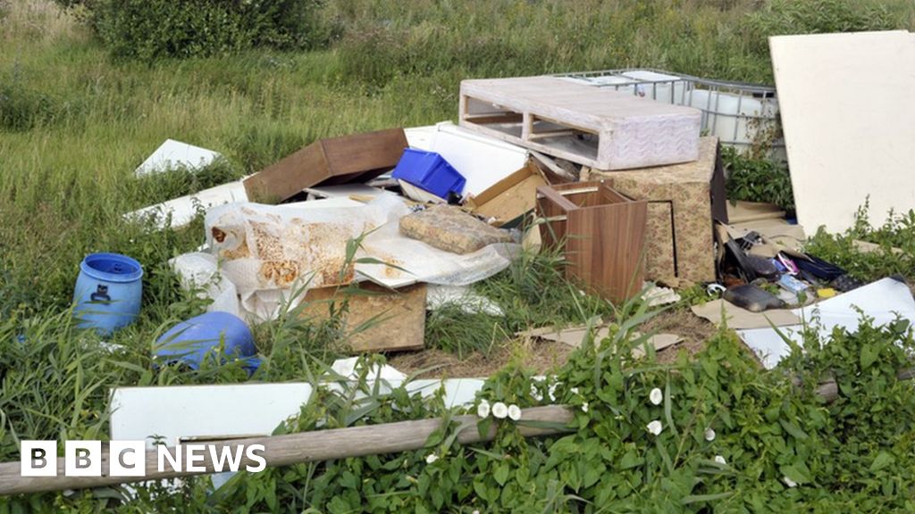 Fly-tipping prosecutions fall by two-thirds in Scotland - BBC News
