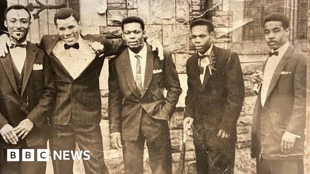 Racism: More to be done on discrimination - Windrush generation - BBC News