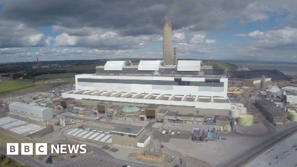 Climate change: Wales on track to meet targets, says Julie James