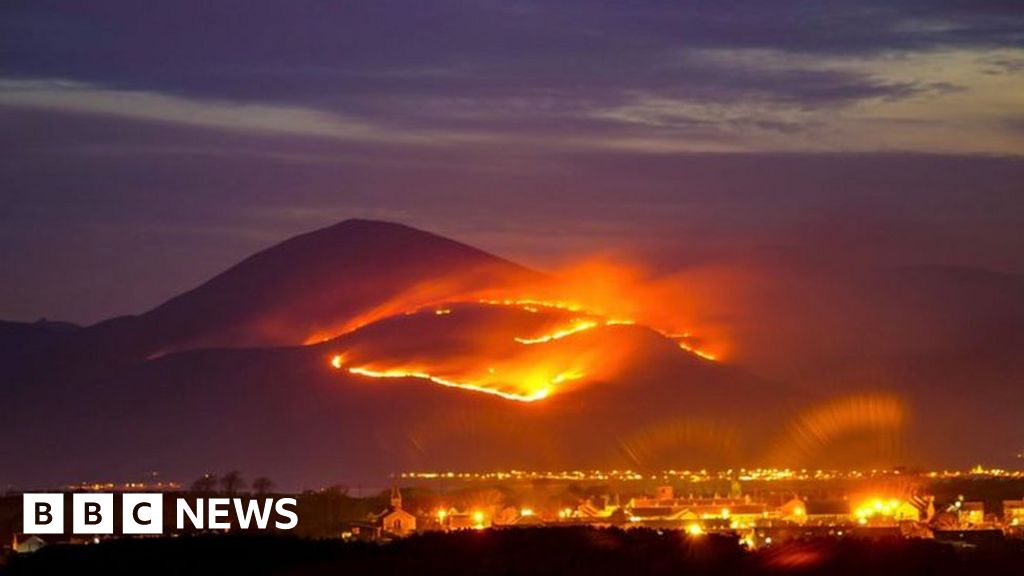 Slieve Donard: Large gorse fire blazes across the Mourne Mountains