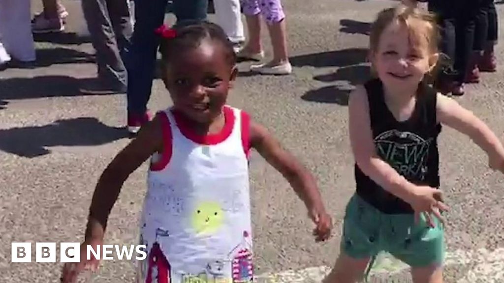 Suffrage centenary: Thousands march through Cardiff - BBC News