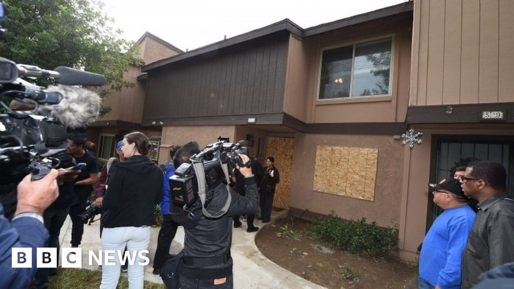 San Bernardino attackers' family 'in complete shock' - BBC News