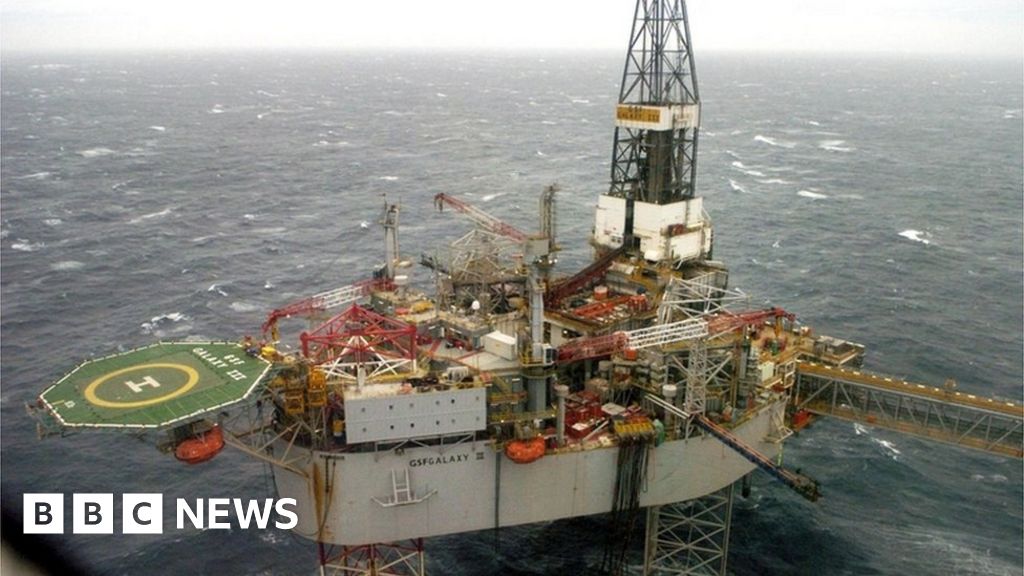 North Sea oil and gas licensing round 'strong' - BBC News