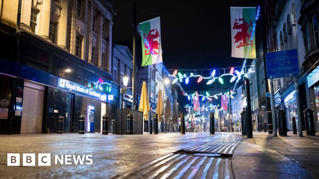 Covid: Post-Christmas lockdown warning for Wales - BBC News