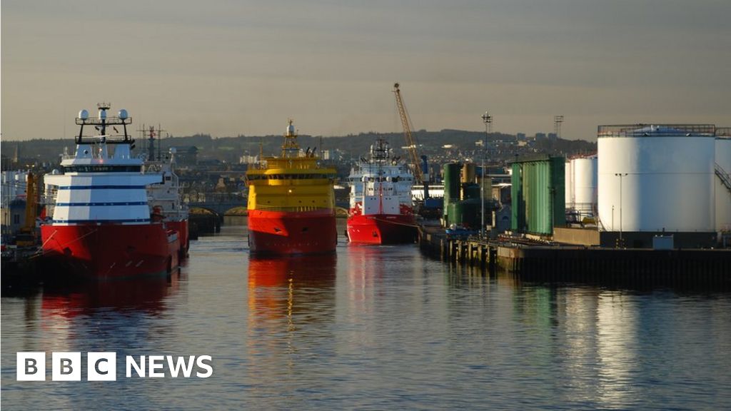 Further decline in North Sea offshore supply work - BBC News
