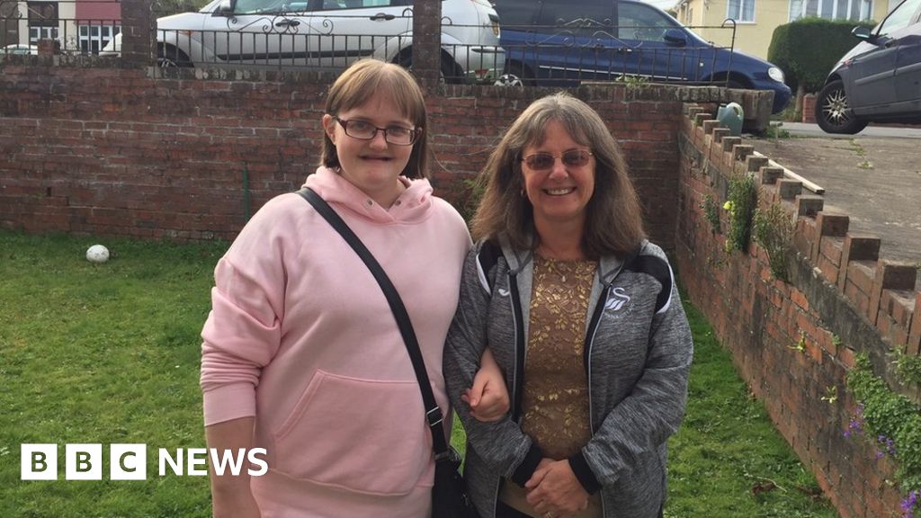 Family's autistic daughter was 'deemed too dangerous' - BBC News