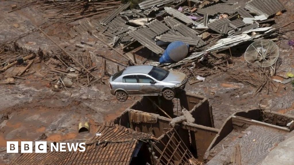 Brazil dam collapse death toll rises to 17, BHP says - BBC News