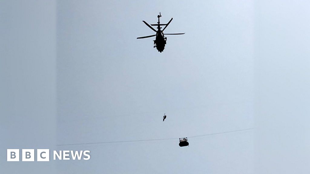 'Commando' seen descending from helicopter - BBC News
