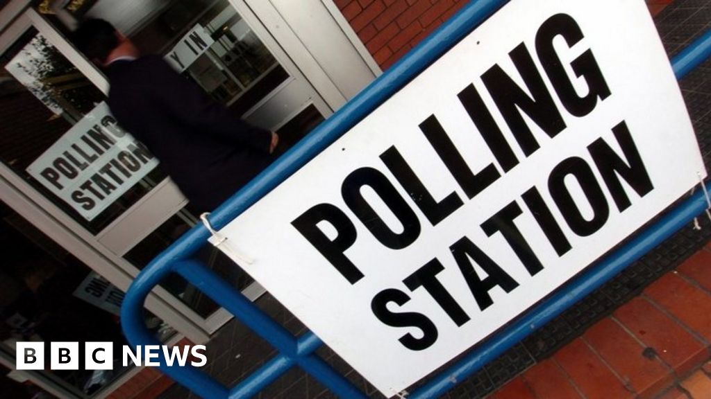 EU Referendum: How to vote on polling day - BBC News