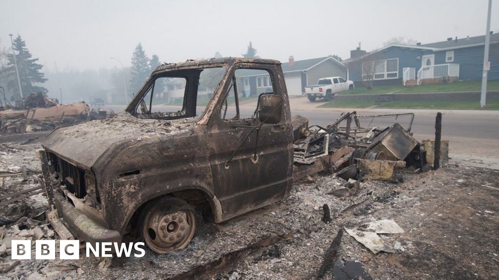 In pictures: Canada's devastating wildfire - BBC News