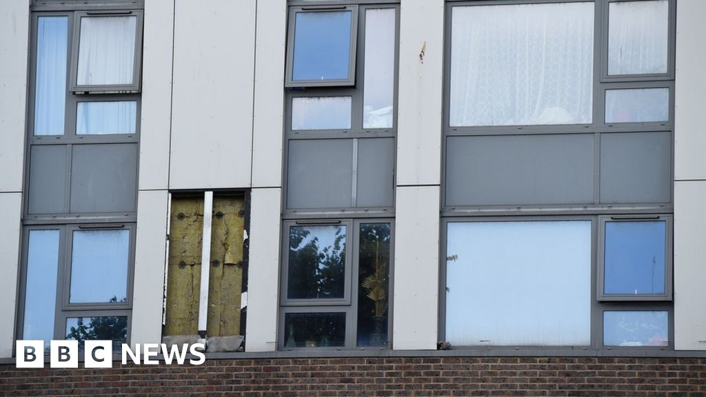 Cladding to be removed from 11 London tower blocks - BBC News