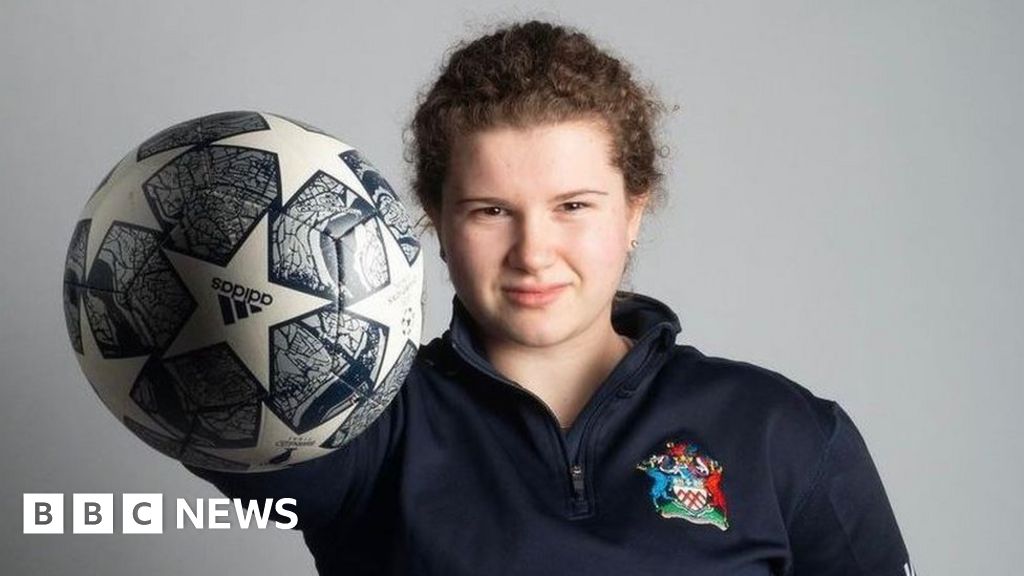 England striker at Deaf World Cup 'inspired' by Lionesses
