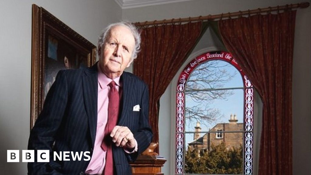 Author Alexander McCall Smith to receive Edinburgh Award
