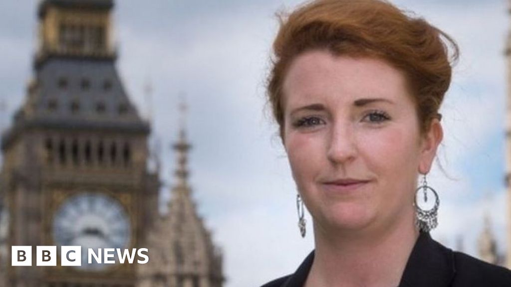Labour Party an 'honest broker' for NI - Louise Haigh - BBC News