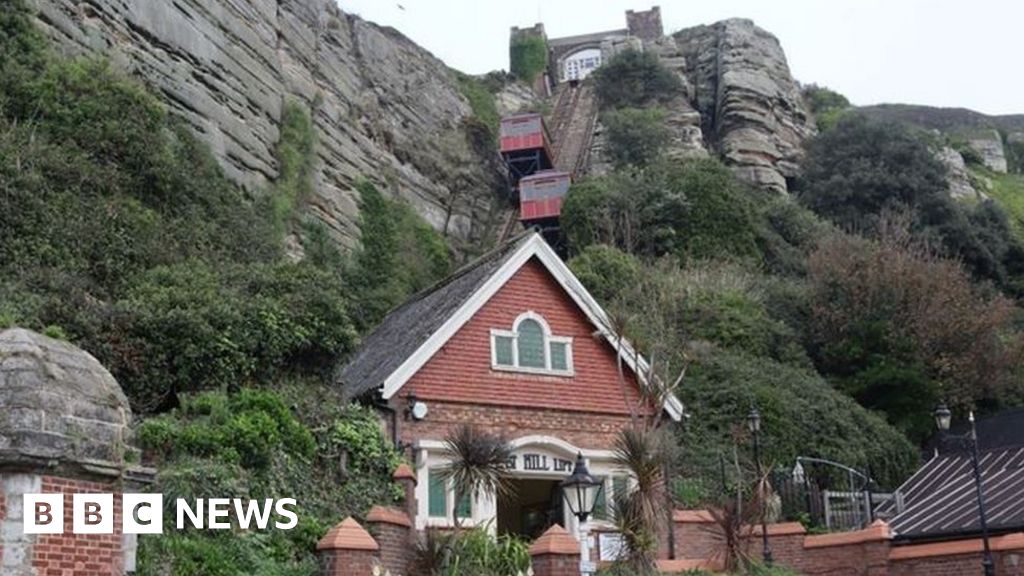 Hastings: Steepest funicular in UK reopens after repairs - BBC News