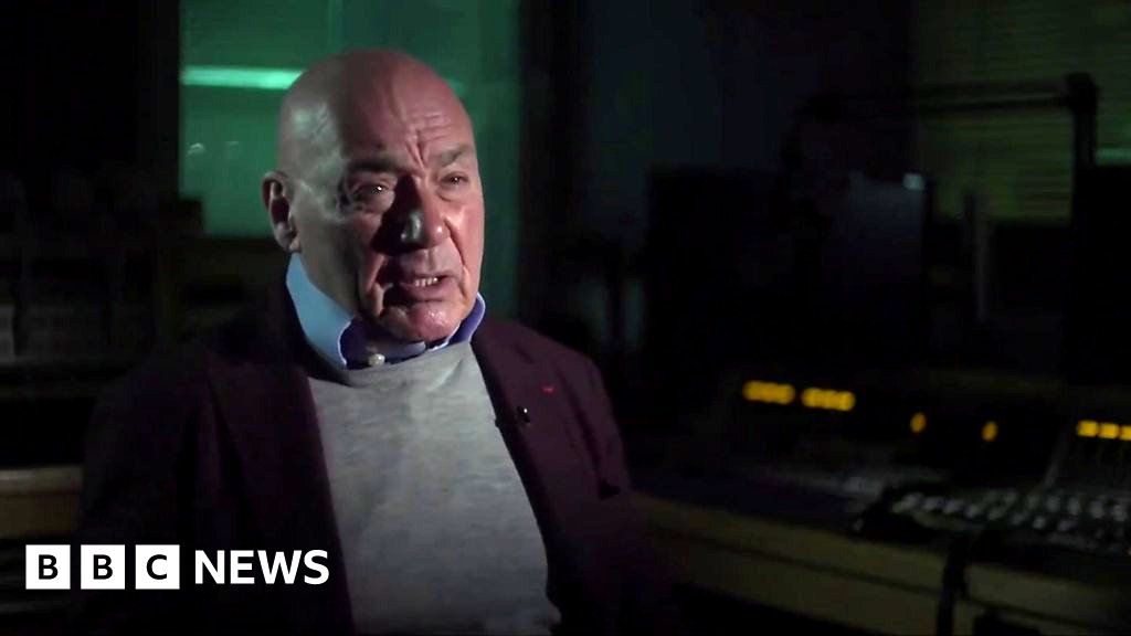 Russian spy: Veteran broadcaster fears for UK-Russia relations - BBC News