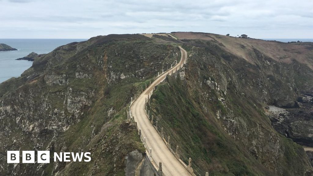 Sark Society seeks to double island population - BBC News