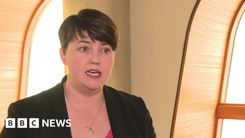 Ruth Davidson: 'I choose Holyrood' over PR job - BBC News
