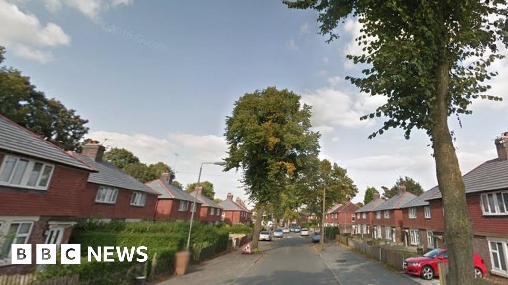 St Helens Stabbing Boy 14 Hurt In Street Fight