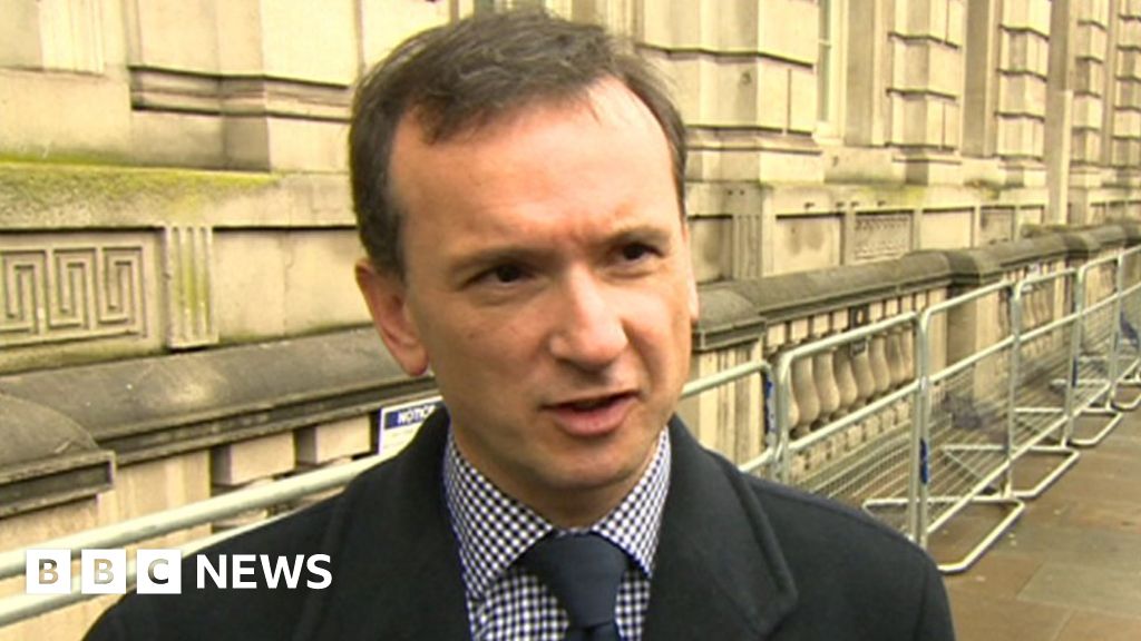 Alun Cairns: We will work to make Trump presidency a success - BBC News